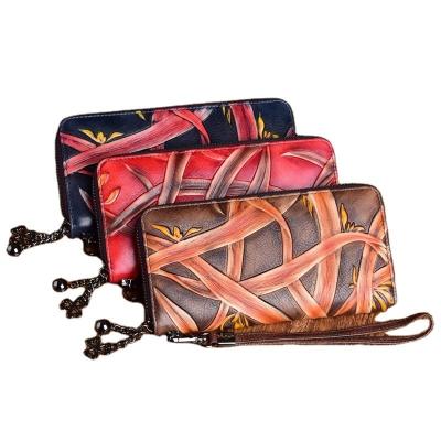 China Vintage Rub Color Vegetable Tanned Leather Zipper Wallet for Women OEM Custom 19.5cm for sale