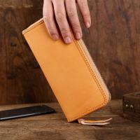 China Vegetable Tanned Cowhide Long Wallet Handmade Retro Business Wallet for Men 20cm for sale