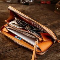China Vegetable Tanned Cowhide Long Wallet Handmade Retro Business Wallet for Men 20cm for sale
