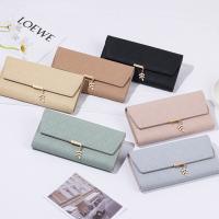 China Long Plaid Leaf Pendant Women's Tri-Fold PU Wallet Large Capacity 19.5cm Custom Logo for sale