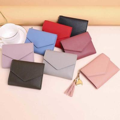 China Women's Compact Bifold Genuine Leather Wallet with ID Card Case Custom Logo 8 Card Slots for sale