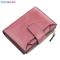 China Multifunctional Leather Wallet with Clamshell Closure and Card Storage for sale