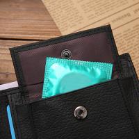 China Men's Short Credit Card Holder Coin Purse Three Fold Zipper PU Leather Wallet 8 Slots for sale