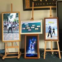 China Art Picture Display Advertising Signage Kiosk Wooden Frame for sale