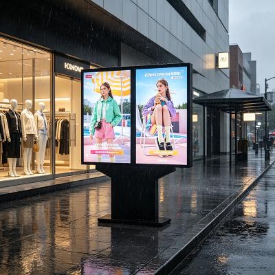China Double-Sided Outdoor Digital Totem with IP66 Waterproof and 700-3500 Nits Sunlight Readable Display for sale