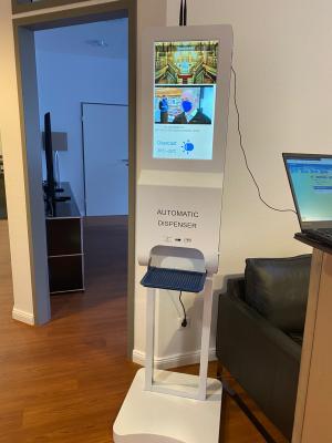 China 1080p Android 7.1 Sterilization Advertising Digital Signage for sale