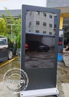 China 65 Inch Touch Screen 3000 Nits Outdoor Digital Signage for sale