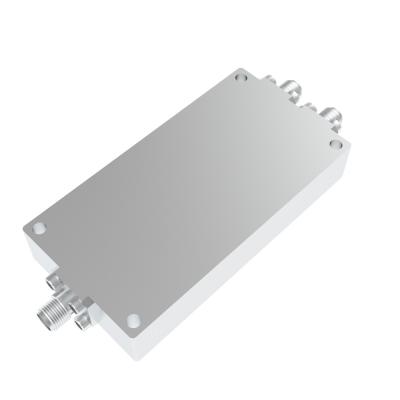 China 400-6000MHz 2 Way Wilkinson Power Divider Combiner 30W SMA Female 50 Ohm for sale