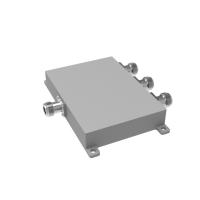 China 350-520MHz 3 Way N Female Wilkinson Power Divider 50 Ohm IP65 50W for sale