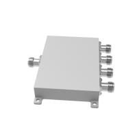 China 350-520MHz 4 Way N Female Wilkinson Power Divider 50 Ohm IP65 50W for sale