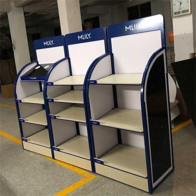 China Wooden metal display rack cabinet for pillow bread shelf disassemable display rack wood on wheels for sale