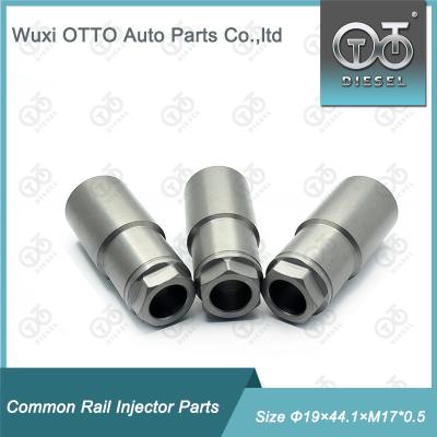 China High-speed Steel Diesel Injector Nozzle Nut Size Φ19×44.1×M17*0.5 CE and ISO9001 Certified for G4/295700-00140 for sale