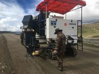 China SMC-4000 Slipform Paver - Efficient Paving Solution for Curbstones, Road Shoulders & Slope Protection for sale
