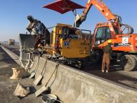 China Versatile Hydraulic Slipform Concrete Paving Machine Compatible with Different Concrete Types and Pavement Styles for sale