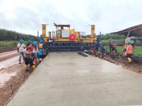 China Professional Concrete Paving Solution for Airport Runway & High-Precision Infrastructure Projects for sale