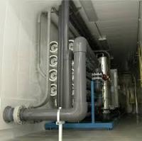 China Wind and Solar Powered Containerized Automatic Water Purifier RO Plant Booster Pump SS304 2000LPH for sale