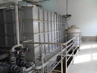 China Containerized Marine Sewage Treatment Plant PH 6-8.5 10-200 Users 380V 50Hz for sale