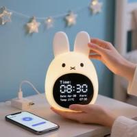 China Silicone Rabbit Night Light, Soft Glow, Sleep Training, Support 9 Languages for sale