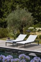 China White Sling Sun Bed with Aluminum materials Pool Lounger for Resort Hotel Pool. SN-26117 for sale