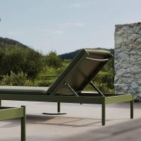 China Stackable Aluminum Sun Lounger with Green Powder Coated for Swimming Pool . Olive SN-26121 for sale