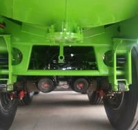 China 28t Heavy Duty Landing Gear 3 Axle Rear Dump Semi Trailer for Stone Transporting for sale