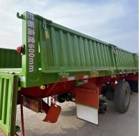 China Customization 30t 40t 3 Axle Trailer with Steel Side Wall and Detachable Board Fence for sale