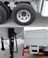 China Steel Material Tri-Axle Semi Trailer for 40 Ton Bulk Transport 12400X2500X3650mm for sale