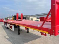 China Heavy Equipment Transport 3/4/5 Axles Flatbed Semi Trailer with 12 Twist-Lock Units for sale