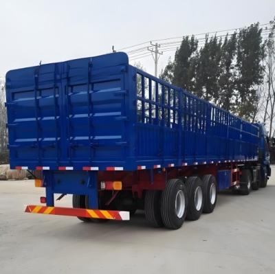 China 12400x2500x3650mm 60T/80T 3 Axles Fence Semi Trailer Suitable for Goods and Livestock for sale