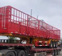 China Mechanical Suspension Livestock Farm Fence Semi Truck Trailer with 12.00R22.5 Tires for sale
