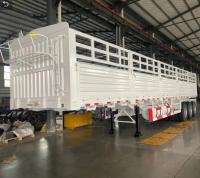 China Truck Trailer High Fence Livestock Animal Cattle Stock Cargo Semi-Trailer with 3/4 Axle for sale