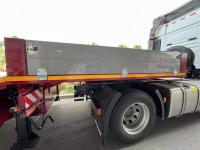 China Customized 3/4 Axles 40FT Container Timber Steel Tube Lowbed Semi Trailer for Truck for sale