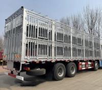 China Vegetable Function 3 Axles FUWA High Fence Semi Trailer for Livestock Farm Animals for sale