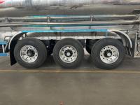 China Directly Sale 42cbm Stainless Steel Fuel Tank Semi Trailer with 28 Ton Landing Gear for sale