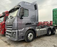 China Steel Sinotruk Used 6x4 Left Hand Drive Howo 371 375 Tractor Truck Diesel Manual Fuel Weichai Engine for sale