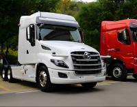 China Front axle load 7500kgs used howo and mercedes bens 6x4 4x2 euro5 euro6 tractor trucks for sale
