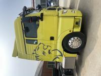 China 430hp Lhd Rhd Sinotruck Sitrak tractor trucks 4x2 used tractor truck for 3 passengers for sale