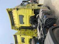 China 430hp Lhd Rhd Sinotruck Sitrak tractor trucks 4x2 used tractor truck for 3 passengers for sale