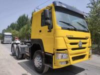 China Single Row Seat Sinotruk HOWO Heavy-Duty 6x4 Tractor Head Truck with None Touch Screen for sale