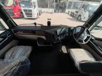 China Used Sinotruk Sitrak C9H 6X4 540HP Right Hand Drive Man Euro6 Automatic Tractor Trailer for sale