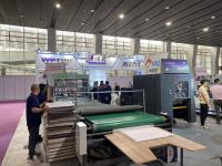 China Customized Flute Bonding Machine Economic Speed 0-80 Piece/min for Customer's Request for sale