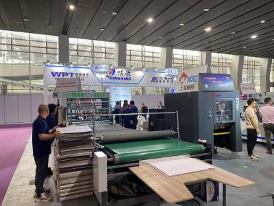 China Customized Flute Bonding Machine Economic Speed 0-80 Piece/min for Customer's Request for sale