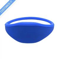China Custom RFID Silicone Wristband Waterproof RFID Bracelets For Hotels for sale