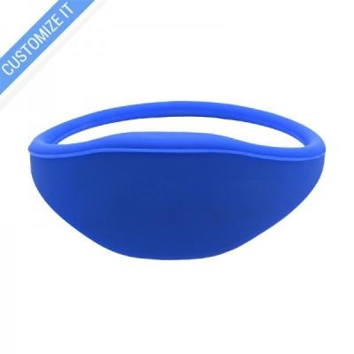 China Custom RFID Silicone Wristband Waterproof RFID Bracelets For Hotels for sale
