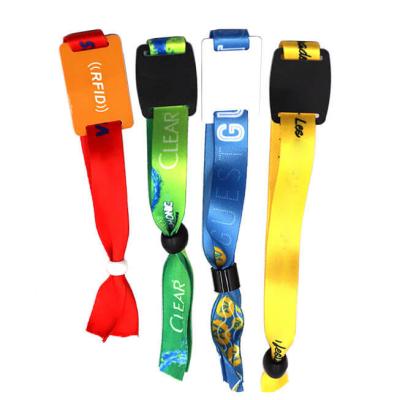 China Colorful NFC Fabric Wristbands IP68 Waterproof Woven Fabric Bracelets for sale