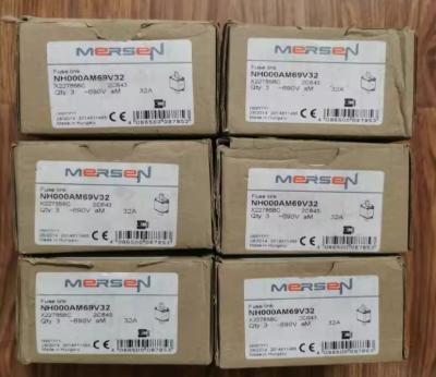 China NH Fuse NH000 690VAC 6-160A Double Indicator Semiconductor Protection Fuse for sale
