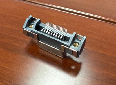 China D-Type Receptacle Female Sockets Connector 18 Position Right Angle Surface Mount 0.64mm Pitch for sale