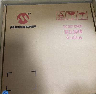 China Microchip dsPIC33FJ128GPX02 16-Bit Digital Signal Controller 40 MIPS 128KB Flash IC for sale