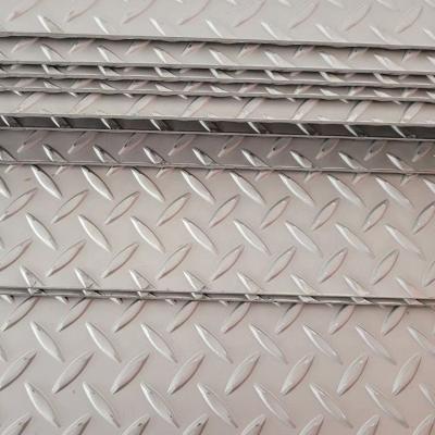 China Custom 0.04mm 304 Stainless Steel Sheet Metal Cold Rolled SS 304 Chequered Plate for sale