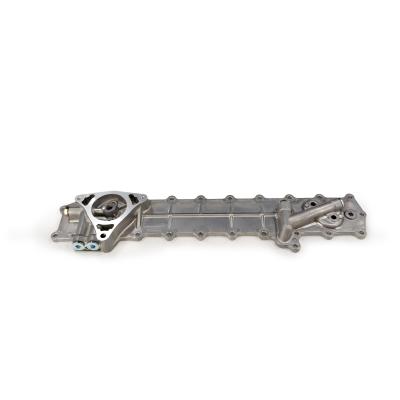 China Mitsubishi 6D17 Oil Cooler Cover ME074331 - Aluminum Construction with 6-Month Warranty for Excavator Engines for sale